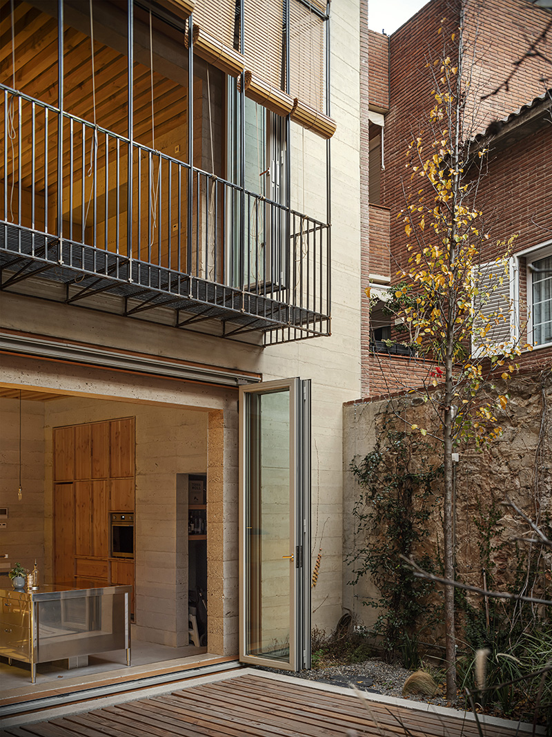 House 1736 - H ARQUITECTES