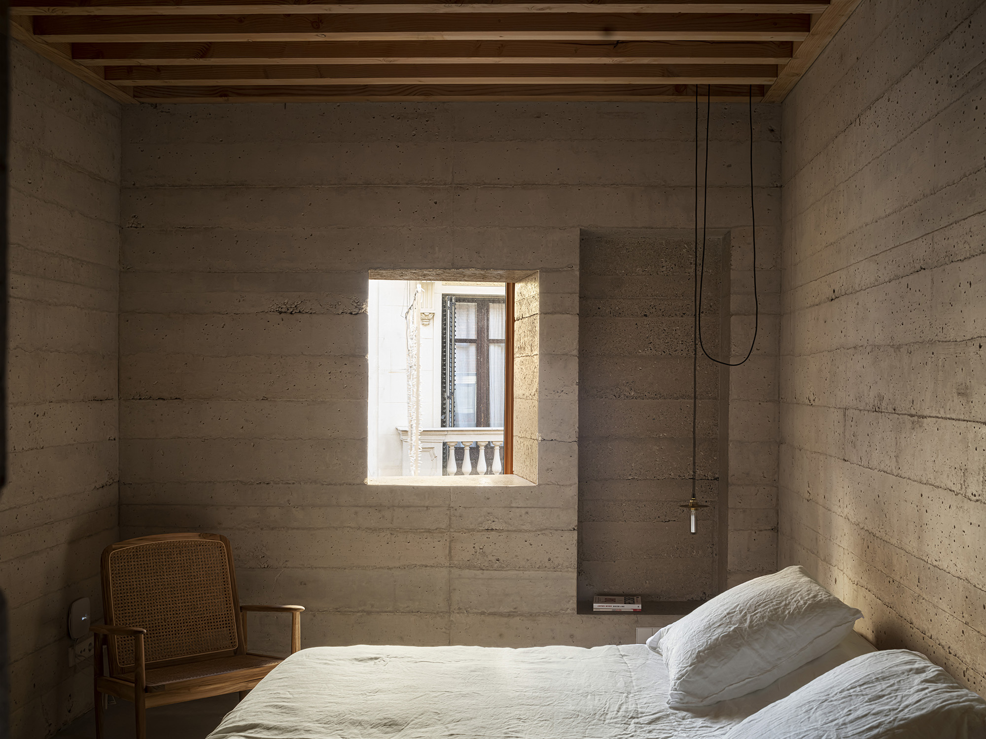 House 1736 - H ARQUITECTES